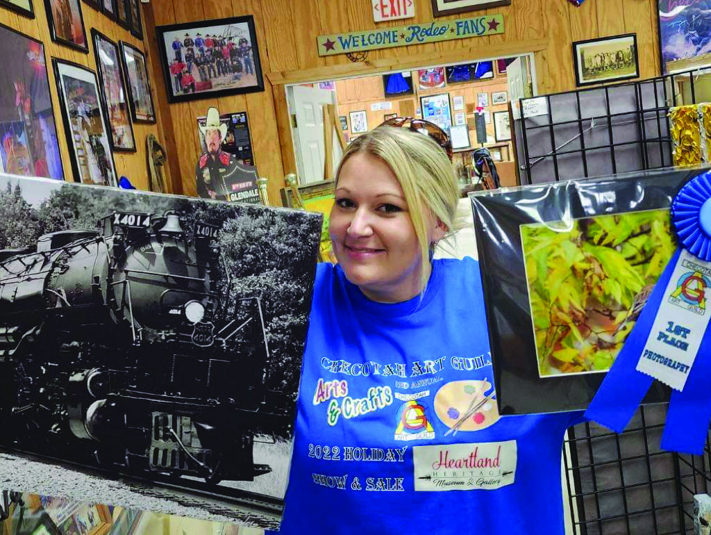 Holly Lackey chosen as Artist of the Month - McIntosh Democrat